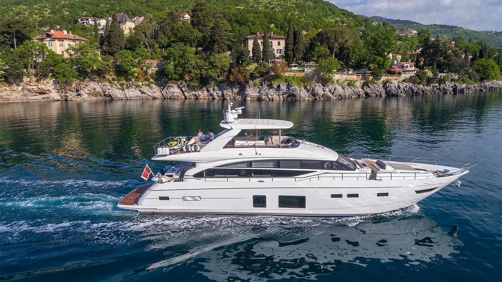 Larimar II yacht (Princess, 25.5m, 2017)